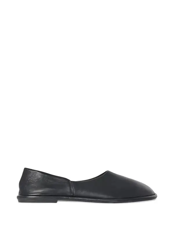 THE ROW Leather Round-toe Loafers - Black