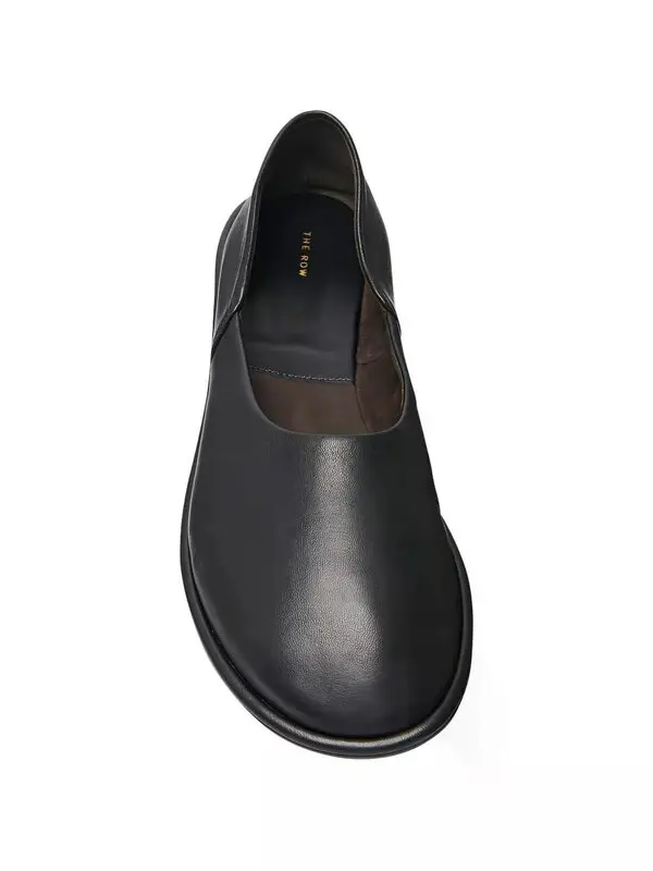 THE ROW Leather Round-toe Loafers - Black
