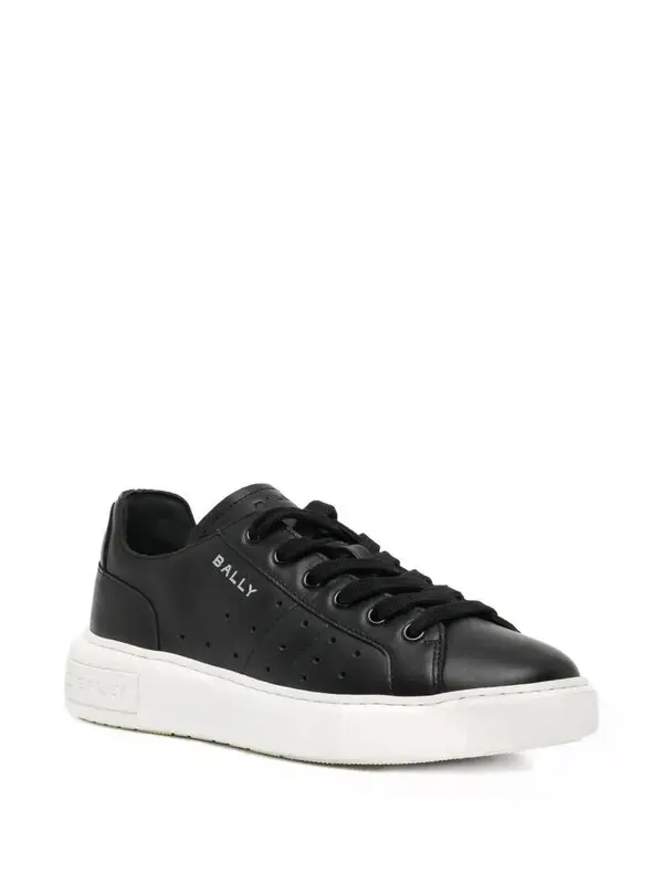 Bally Lift Trainers
