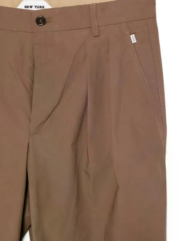 NEW YORK RESIDENT Pleated Turn-up Trousers