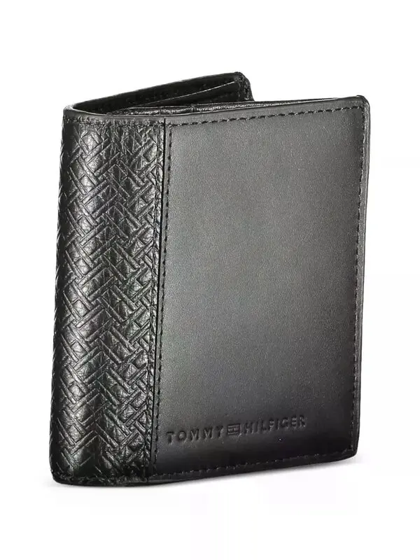 Tommy Hilfiger Leather Bifold Wallet