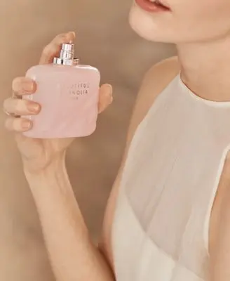 Estée Lauder Beautiful Magnolia Fleur Eau De Parfum Spray