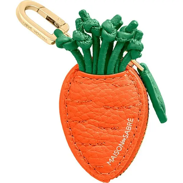 MAISON DE SABRE The Sabrémoji Vegetable Charm - Carrot