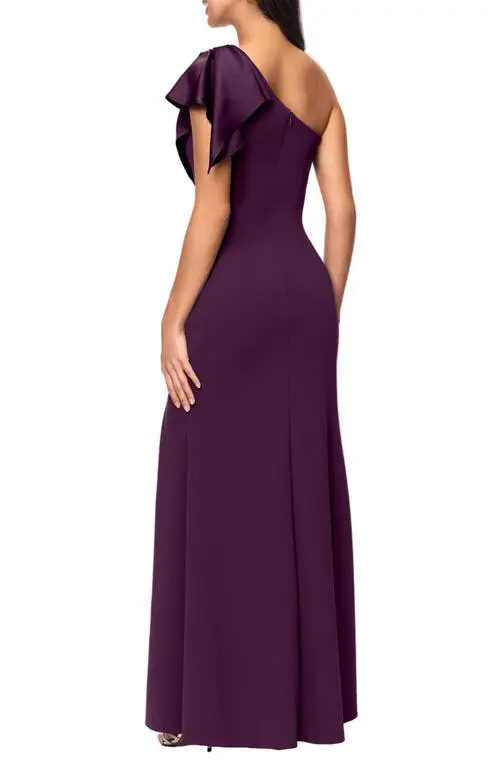 Betsy & Adam One-shoulder Ruched Gown
