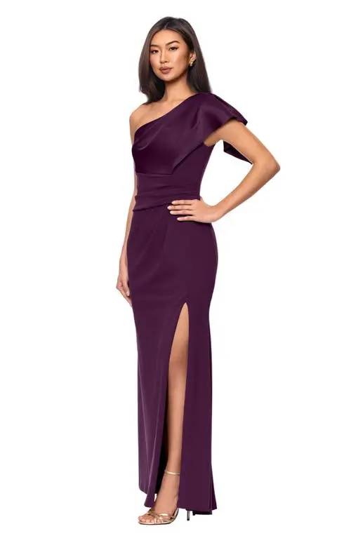 Betsy & Adam One-shoulder Ruched Gown