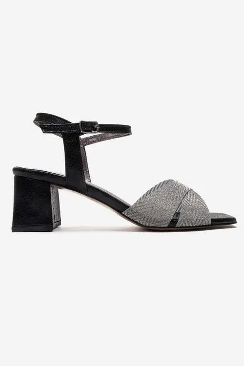 PROLOGUE SHOES Milagro Block Heel Sandal - Black