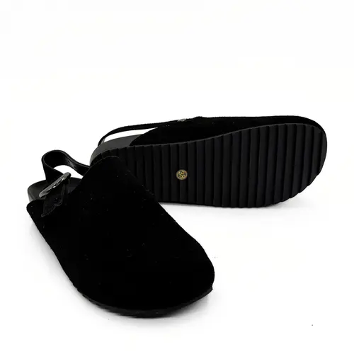 AMIE RAFA Toni Suede Clogs - Black