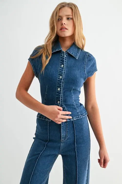 JEMINA DENIM Fitted Short Sleeve Shirt