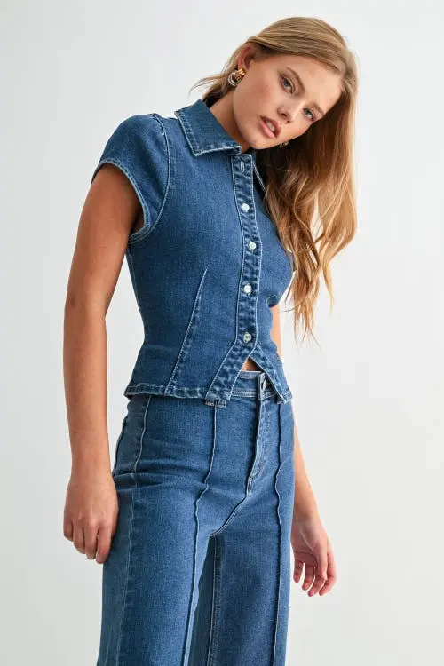 JEMINA DENIM Fitted Short Sleeve Shirt