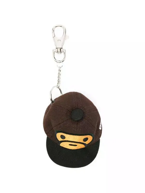 A BATHING APE X New Era Cap Keyring - Brown