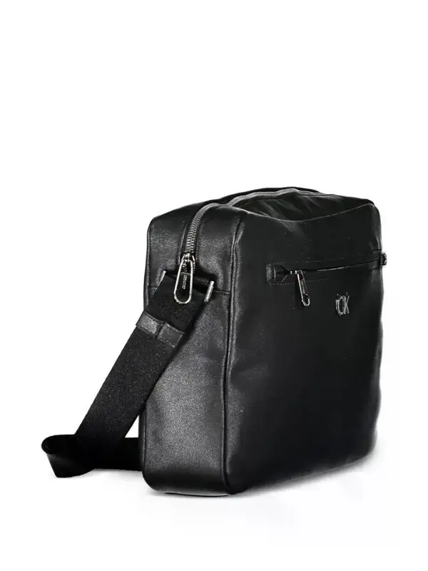 Calvin Klein Logo-plaque Shoulder Bag