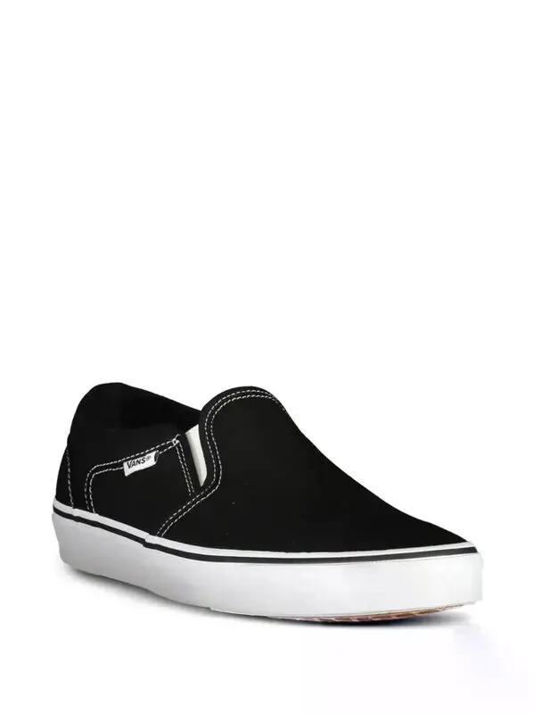 VANS Classic Slip-on Sneakers