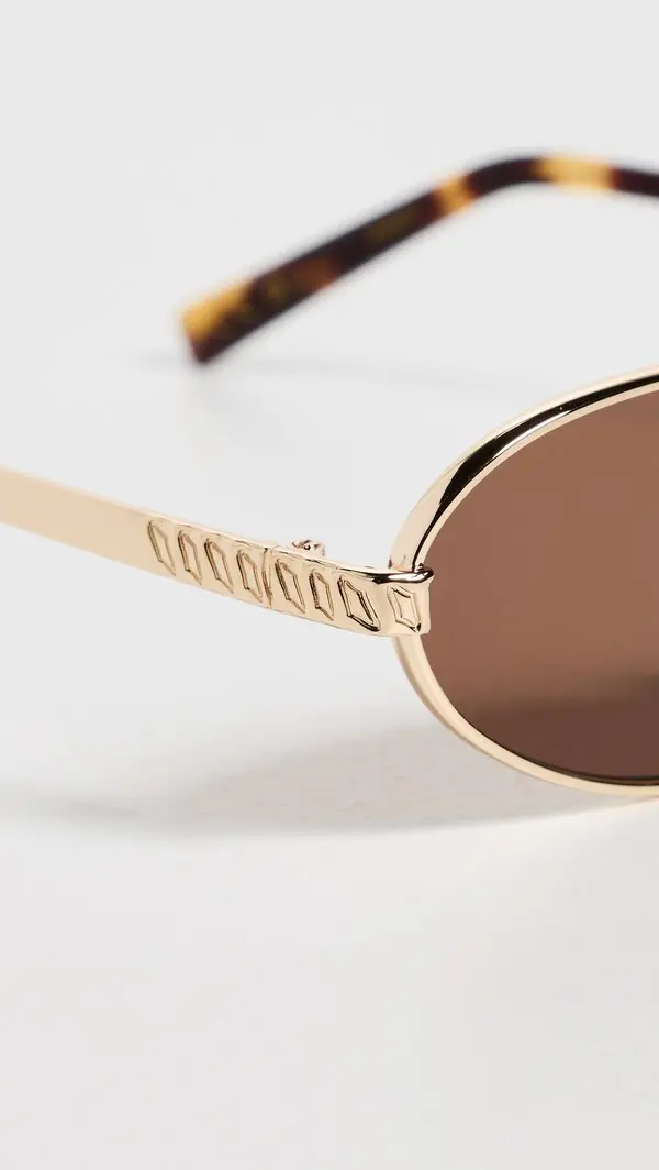 LUV LOU The Kendall Oval Frame Sunglasses - Gold