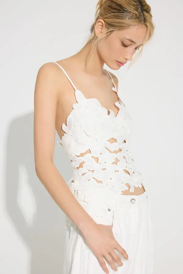 Significant Other Idette Floral Embroidered Lace Top