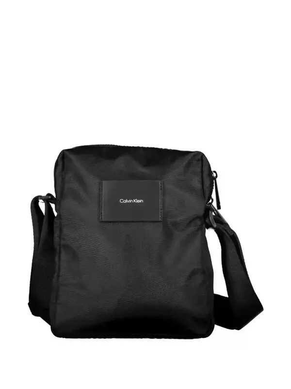 Calvin Klein Logo-patch Shoulder Bag - Black