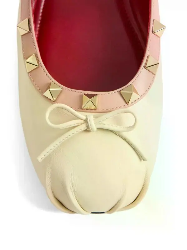 Valentino Garavani Rockstud Ballerina Flats - Neutrals