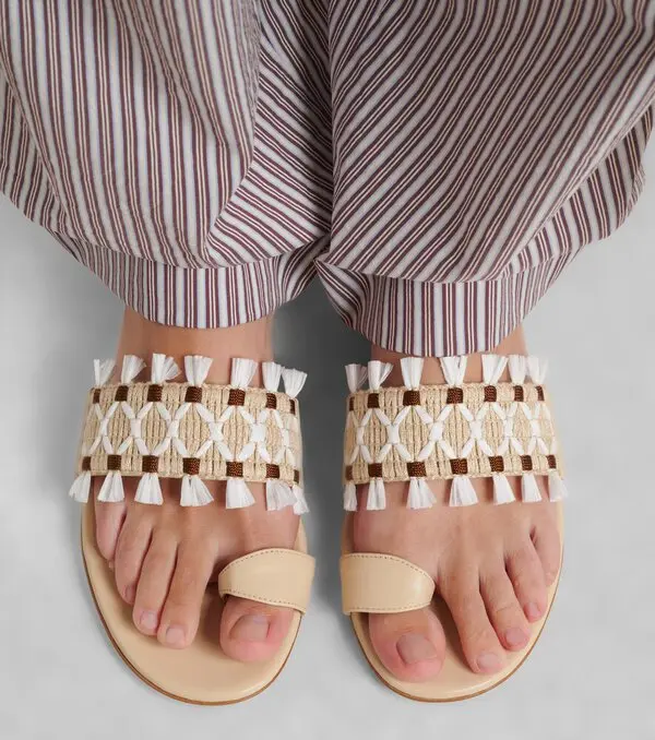 Manolo Blahnik Brava Raffia-trimmed Leather Sandals - Beige