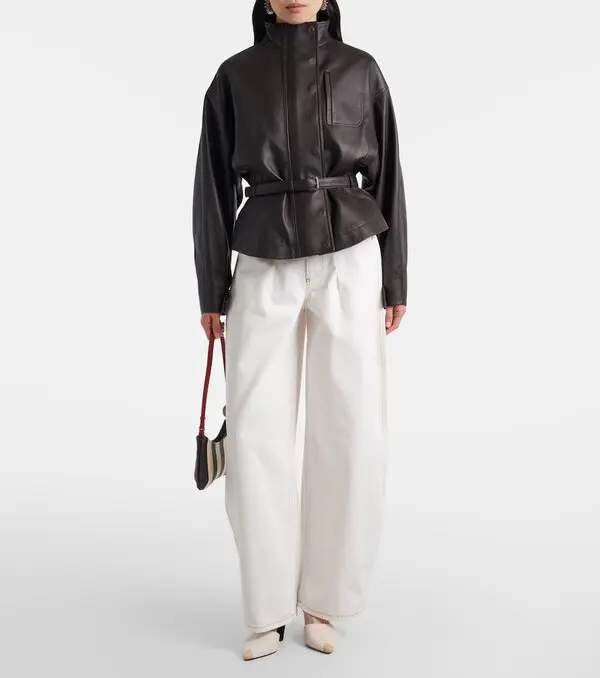 Jacquemus Ovalo De-nîmes Barrel-leg Jeans - White