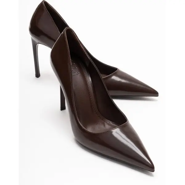 PROLOGUE SHOES Velorien Stiletto Pump - Brown