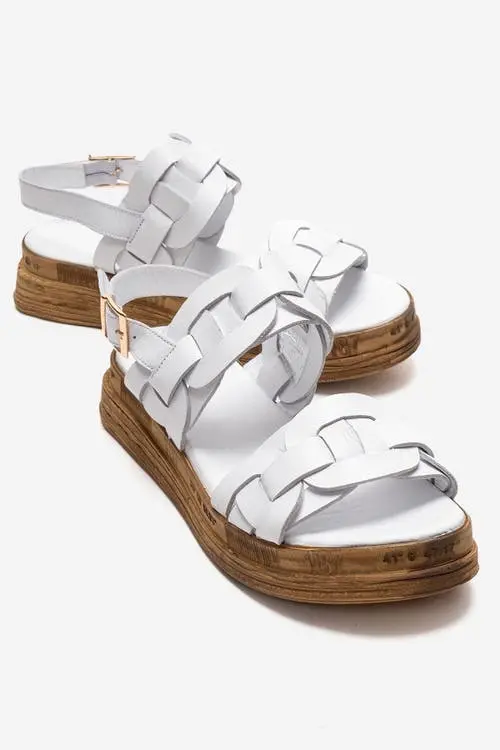 FOREVER & ALWAYS SHOES Elvoro Leather Sandals - White