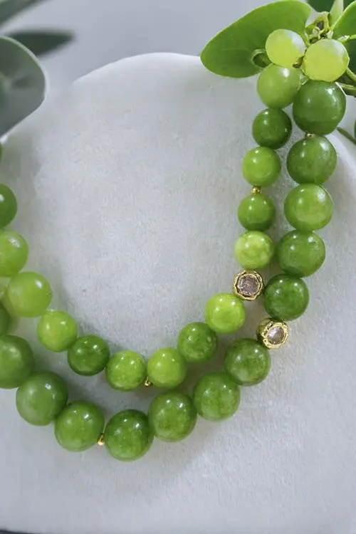 CLASSICHARMS Peridot Bead Choker Necklace