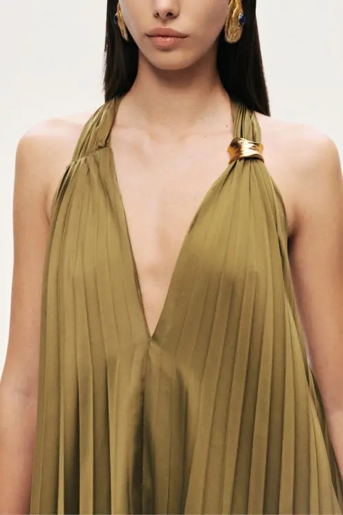 NOCTURNE Pleated Halter Maxi Dress