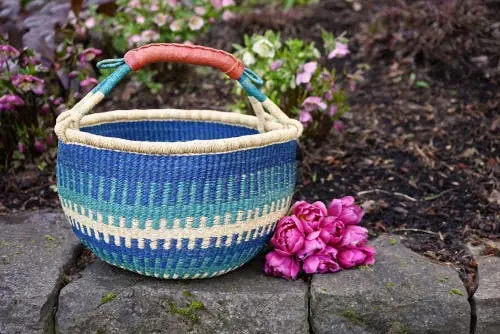 AFRICAN MODERN Patterned Bolga Basket - Blue