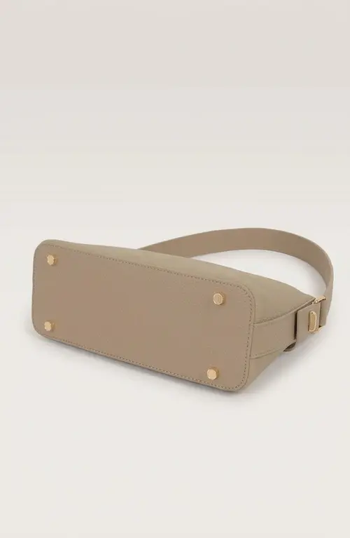 MODENAIRE Leather Shoulder Bag