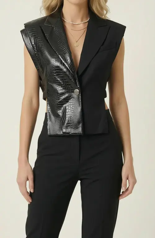 MODENAIRE Mixed Texture Sleeveless Blazer Top