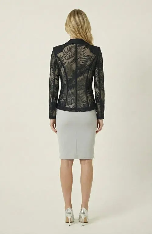 MODENAIRE Tailored Blazer With Lace Sleeves