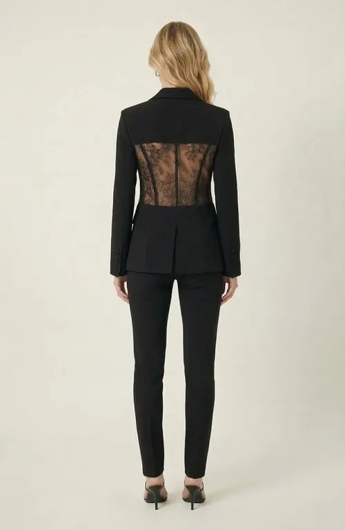 MODENAIRE Lace Paneled Blazer