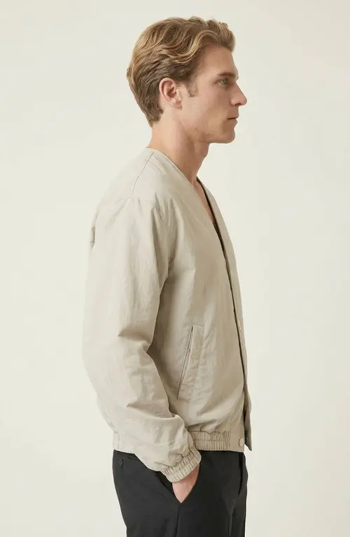 MODENAIRE Lightweight Elastic Hem Bomber Jacket