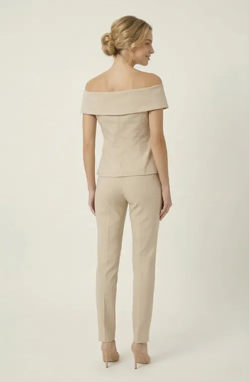 MODENAIRE Off-shoulder Button-front Top