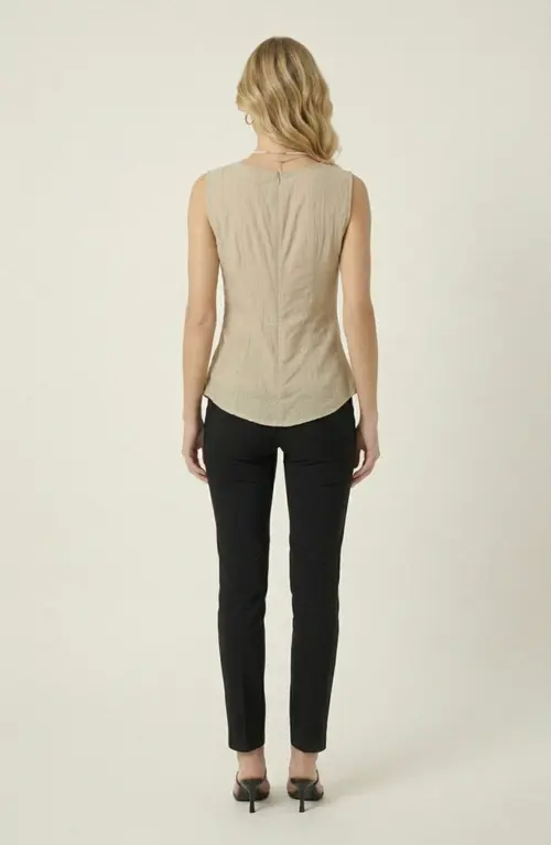 MODENAIRE Ruched Sleeveless V-neck Top With Pointed Hem