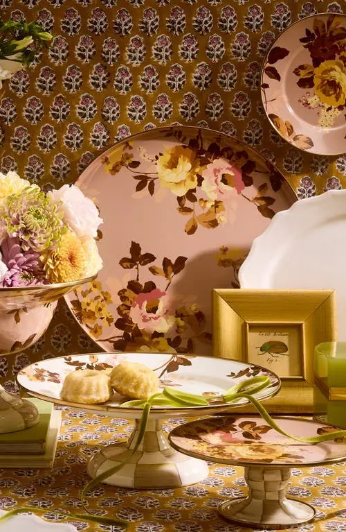 MACKENZIE-CHILDS Wild Rose Round Tray - Mauve