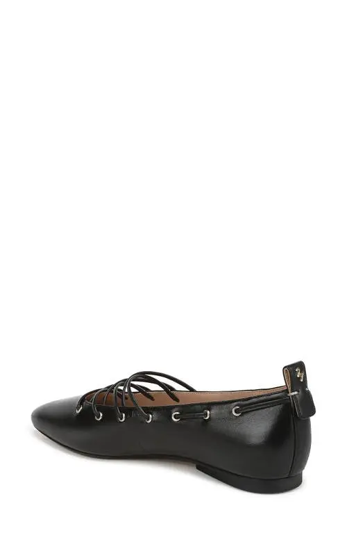 27 EDIT NATURALIZER Carla Ghillie Flat - Black