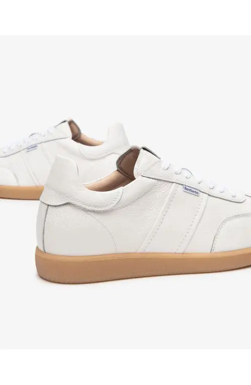 NEROGIARDINI Low-top Leather Sneaker - White