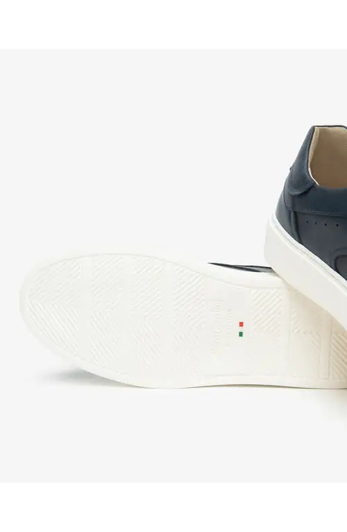 NEROGIARDINI Low Top Leather Lace-up Sneakers - Navy