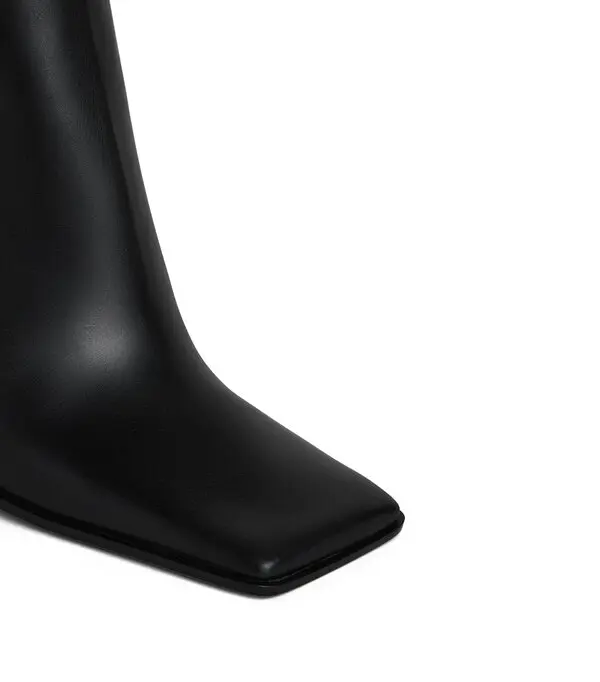 Alaïa Leather Heeled Chelsea Boots