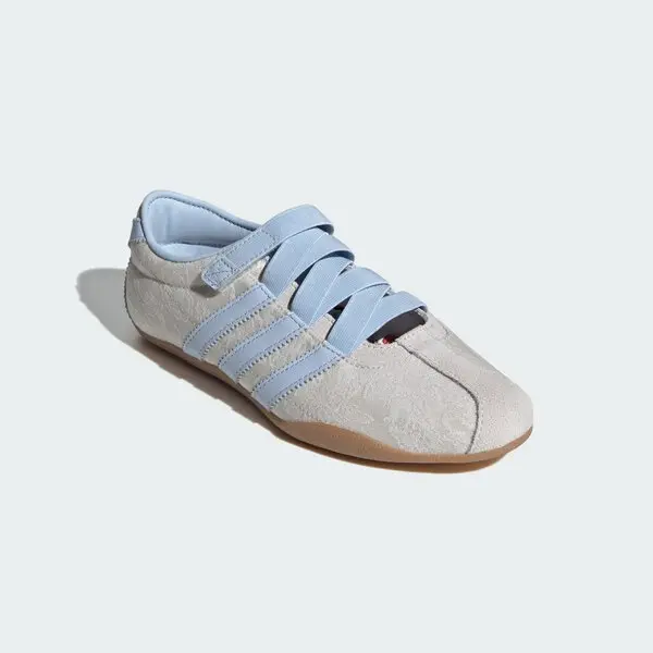 Adidas Tokyo Mj X Liberty London Sneakers - Chalk Pearl / Crystal Sky / Chalk White