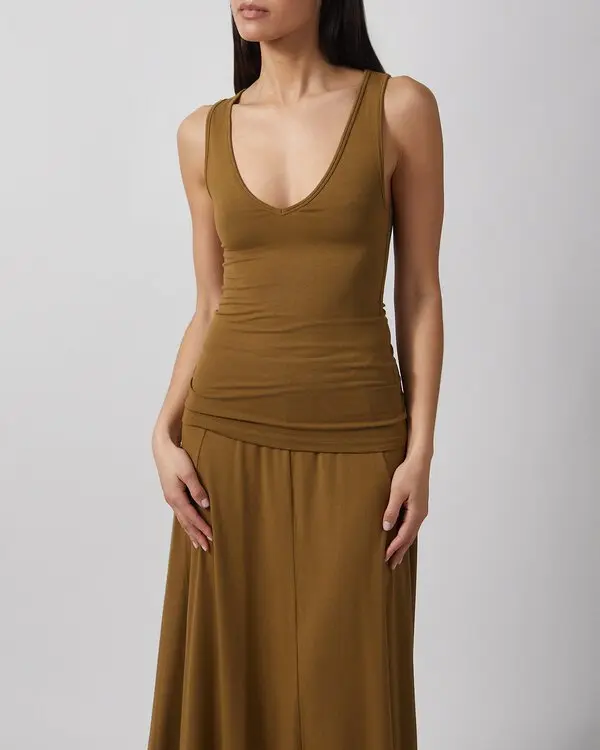 WAKAKUU Lotus Modal Ribbed V-neck Tank