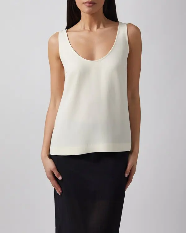 WAKAKUU Chez Sleeveless Top - Offwhite