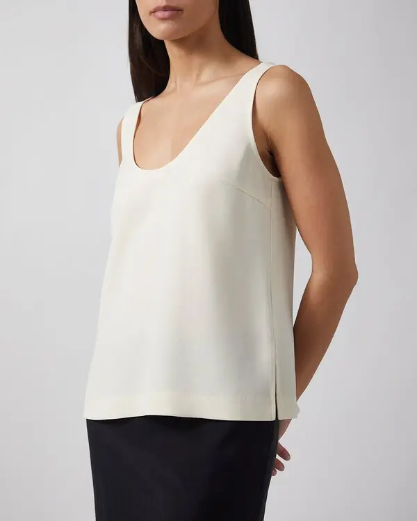 WAKAKUU Chez Sleeveless Top - Offwhite