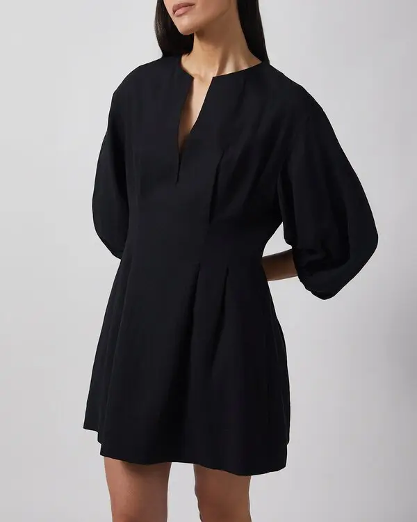 WAKAKUU Capri Dress - Black