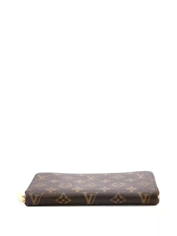 LOUIS VUITTON Zippy Wallet Monogram Canvas Small Wallets - Brown