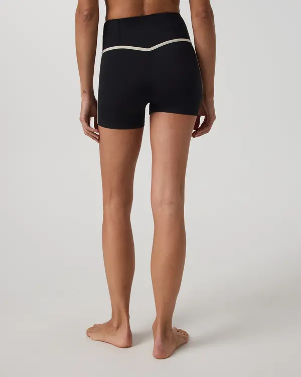 Vuori Allthefeels™ Corset Shorts 4 - Black