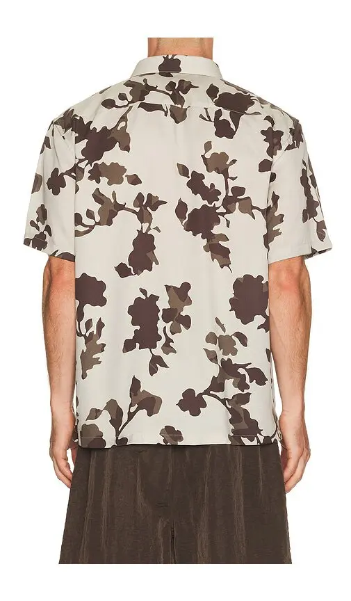 Theory Floral Lyocel Irving Shirt In Grey - Silver Cloud Multi