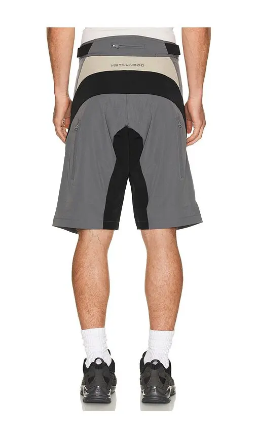 METALWOOD STUDIO Machine Short