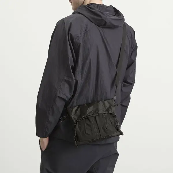 SEALSON H2 2-way Cross Body Bag - Black