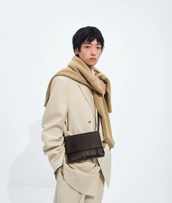 Bottega Veneta Angolo Messenger - Espresso